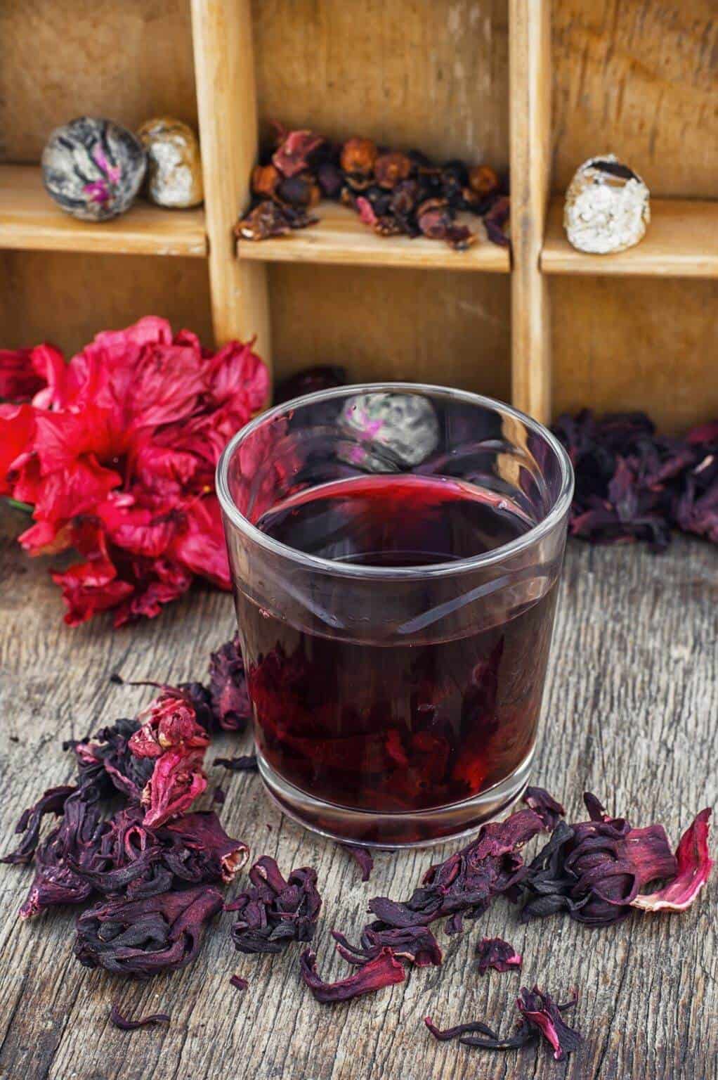 10 Surprising Benefits Of Rose Tea