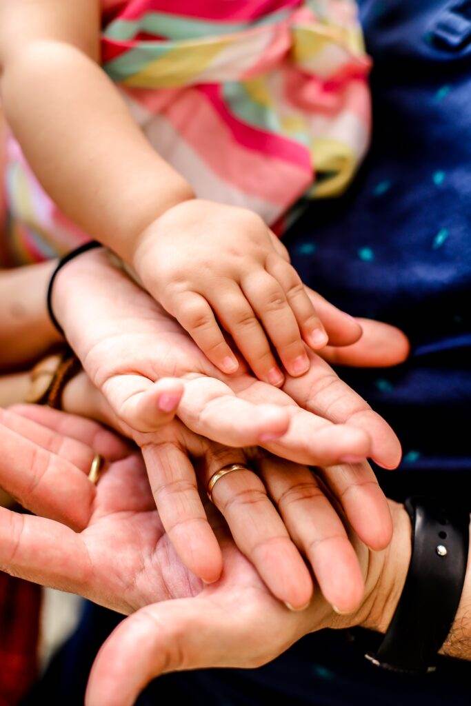 7 Different Family Dynamics Roles And Their Strong Impacts