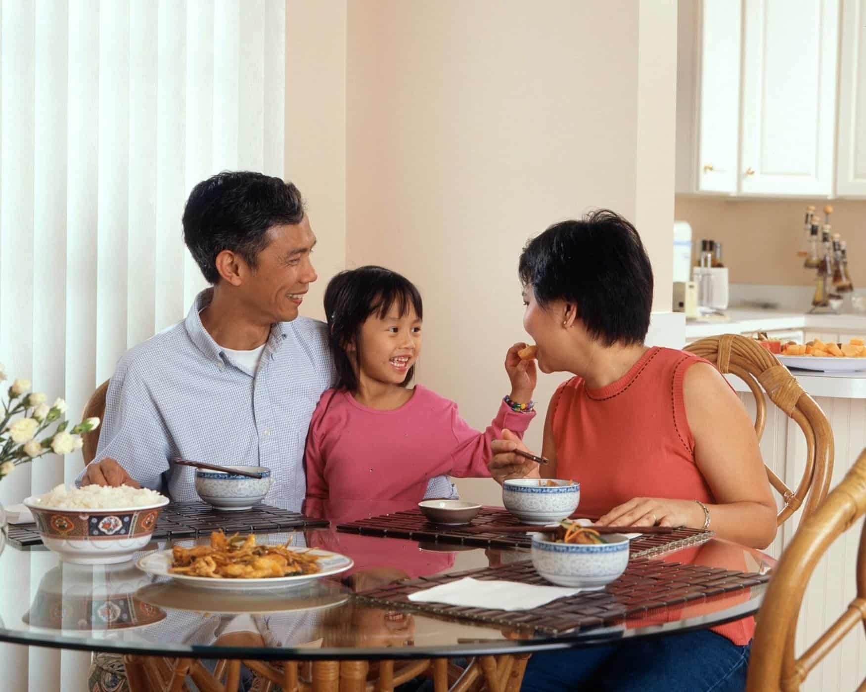 7 Different Family Dynamics Roles And Their Strong Impacts