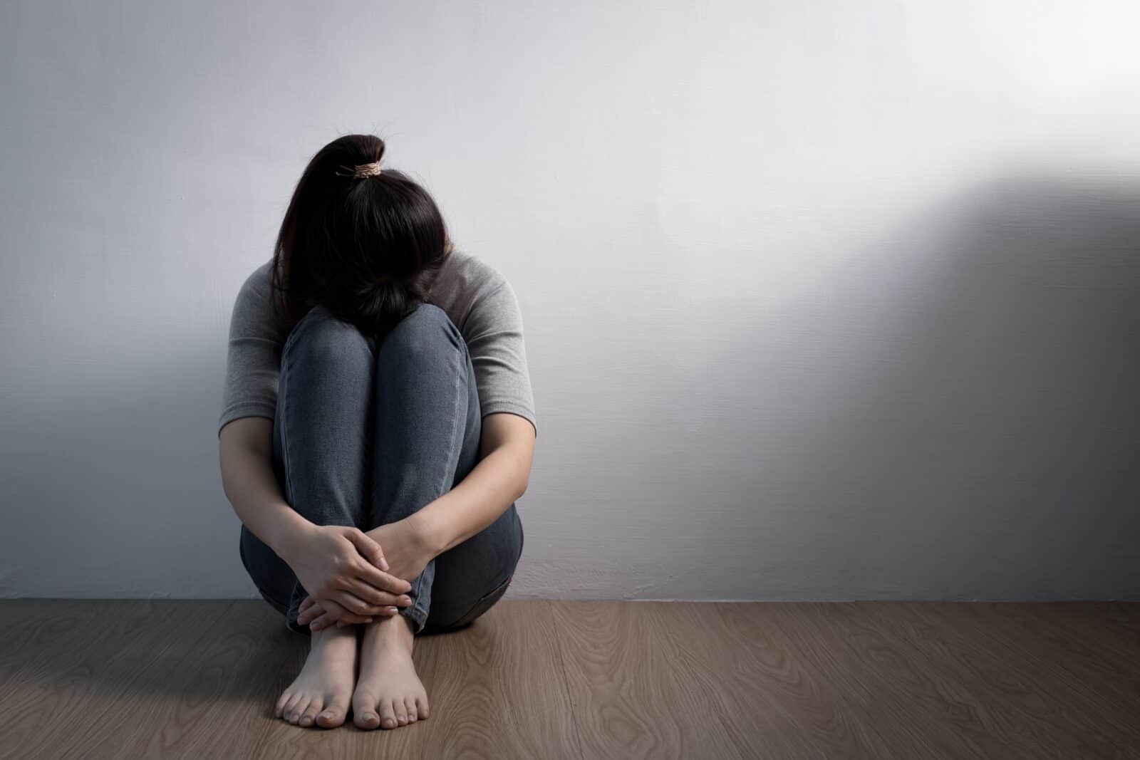 A Complete Guide On Emotional Incest Syndrome - Icy Health