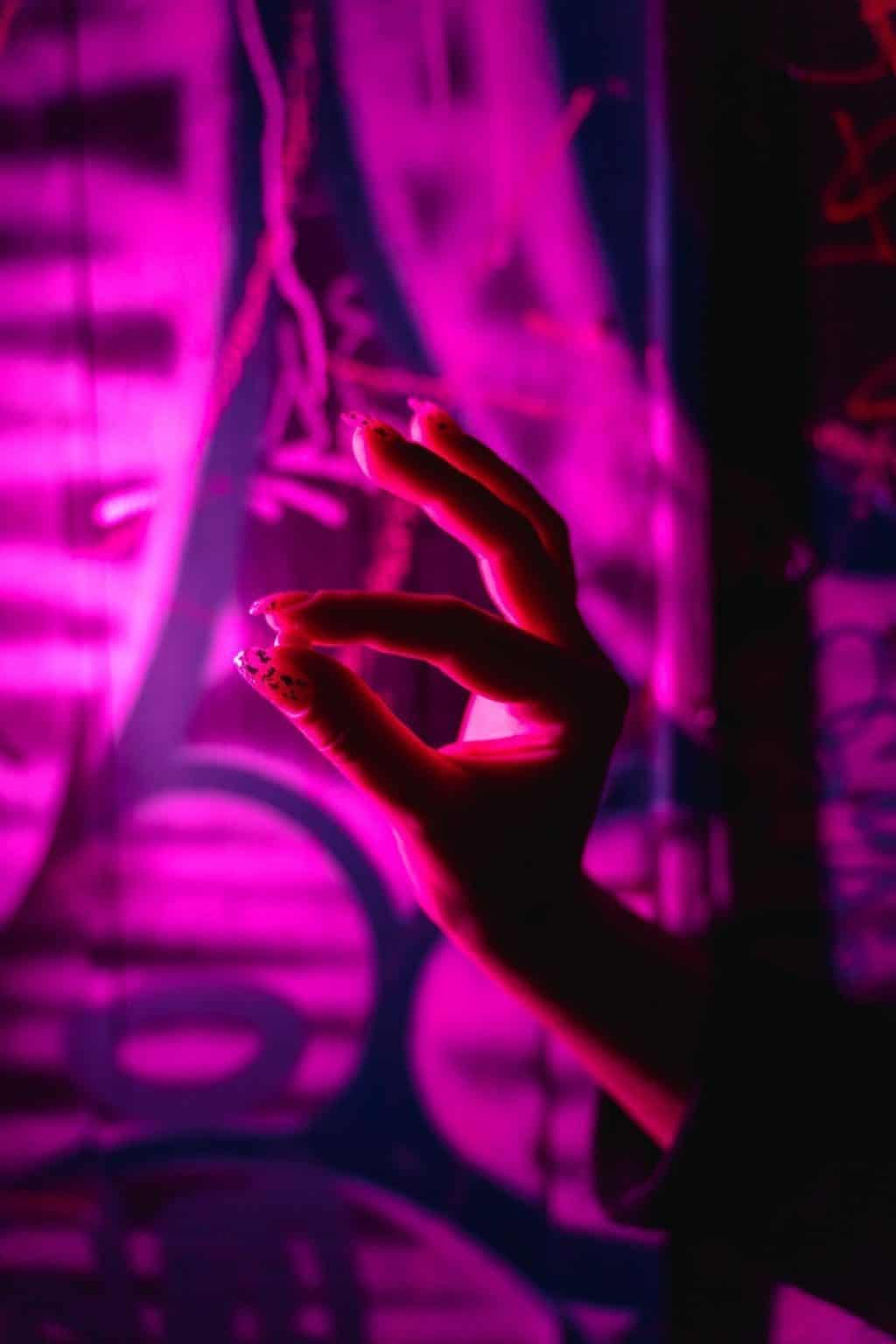 Top 10 Greatest Songs About Addiction - Icy Health