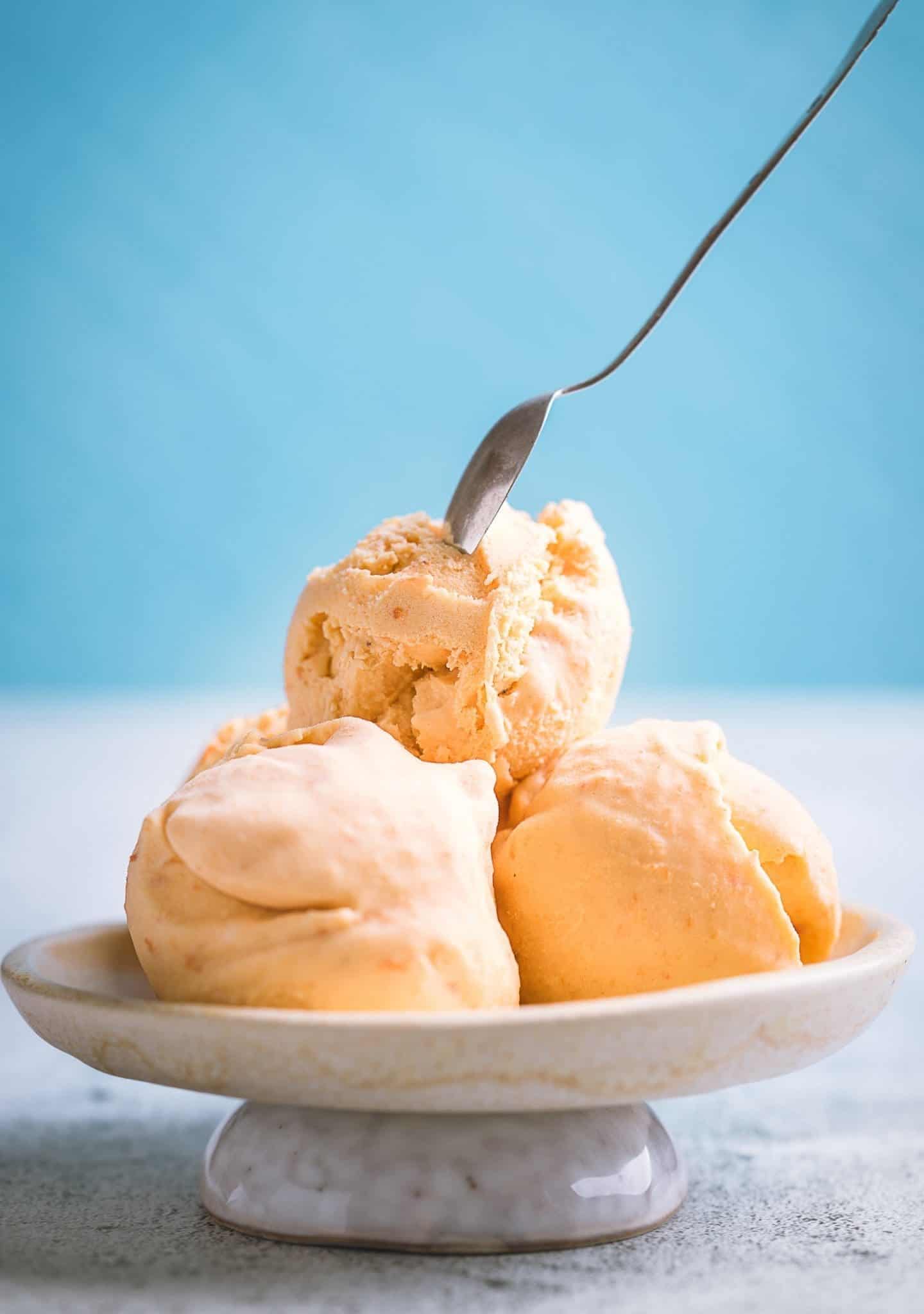 Make Natural Ice Cream At Home With These 13 Recipes