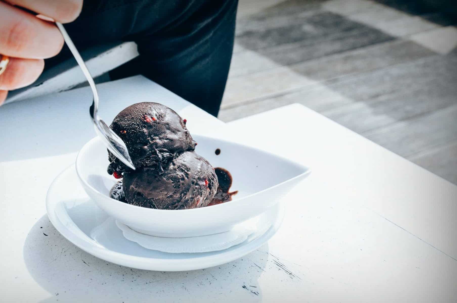 Make Natural Ice Cream At Home With These 13 Recipes