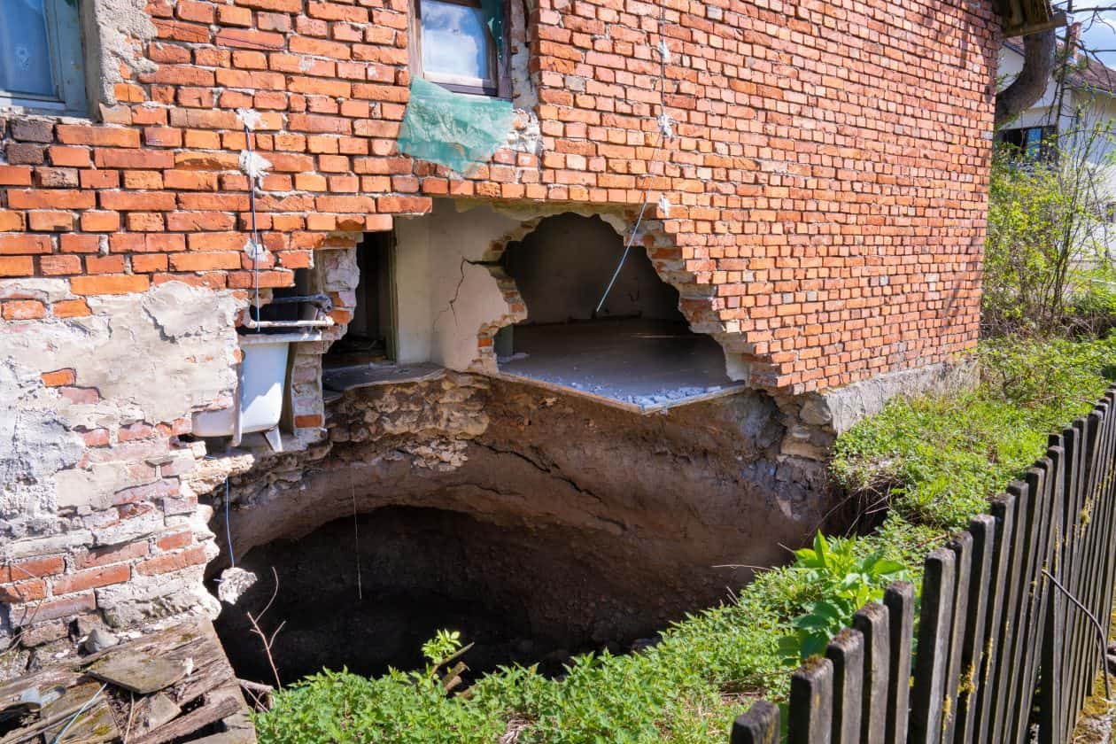 What Causes Sinkholes: The Top 6 Sinkholes All Over The World