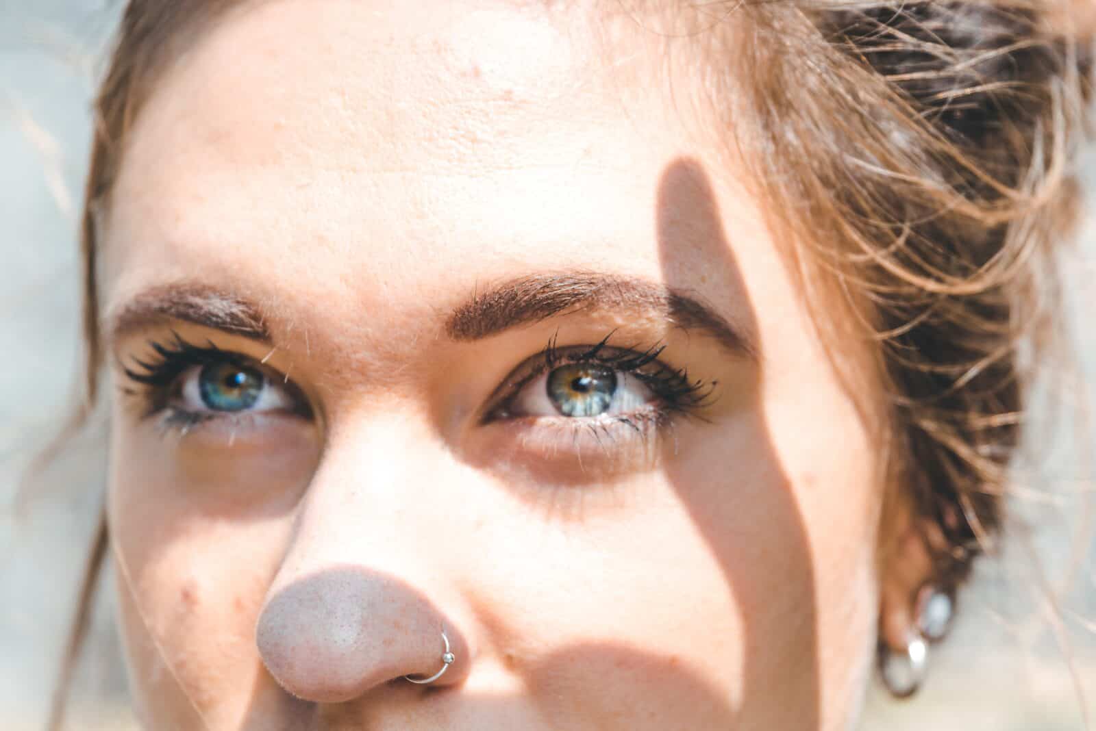 How To Clean Nose Pores: 4 Natural And Ayurvedic Treatments